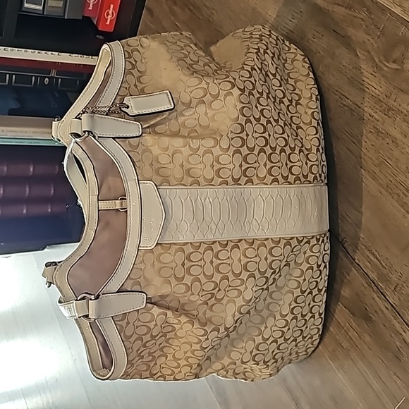 Coach | Bags | Coach Clogo Tote Walligator Trim | Poshmark